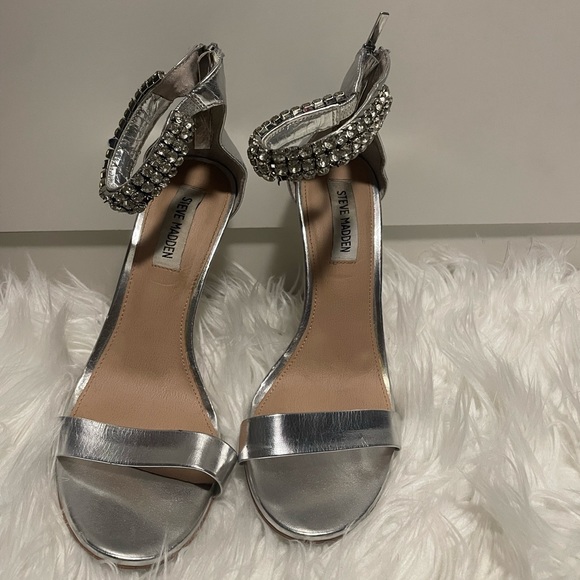 Steve Madden | Shoes | Steve Madden Silver Heels | Poshmark